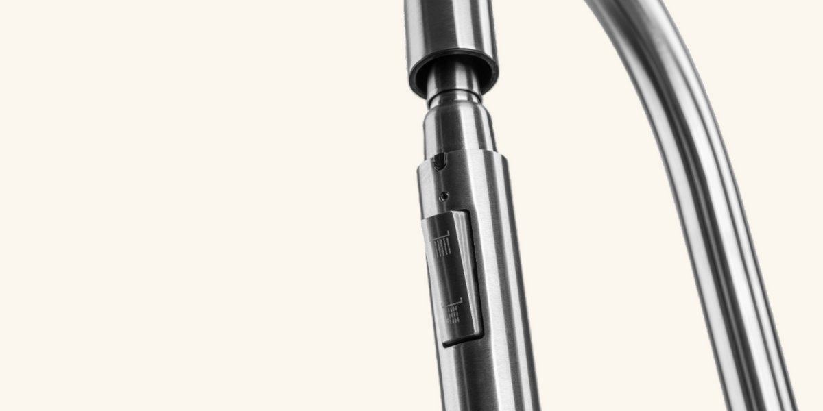 Robinet douchette inox massif Luisina MARCEAU – Robuste • Cuisissimo